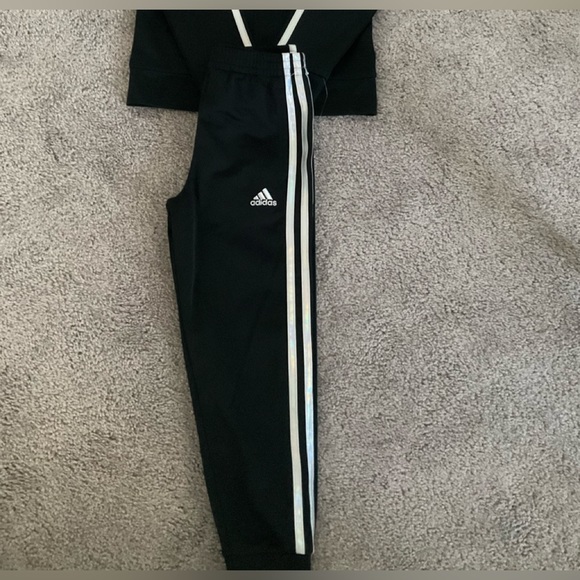 adidas | Matching Sets | Little Girls Adidas Tracksuit | Poshmark